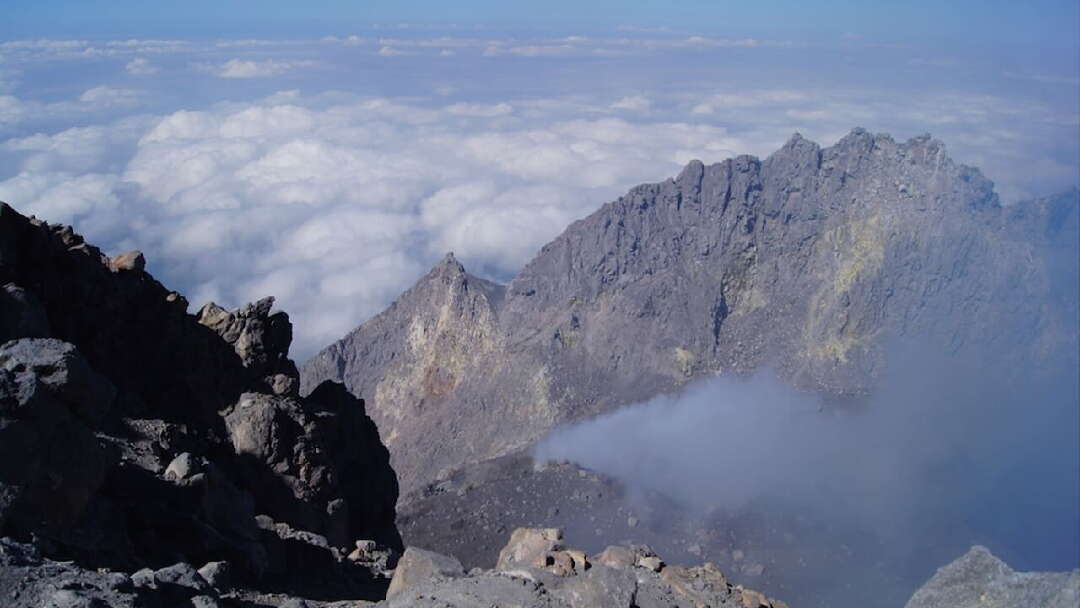 Vigilance volcanique au coeur de Java - Film Complet Français